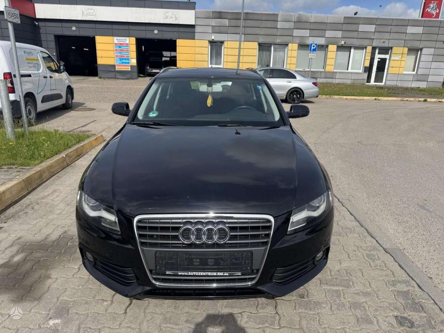 Black Audi A4 2011 in Kaunas, with an engine capacity of 1.97 L and mileage of 283 thousand km for 5650 €, photo 3 on AUTOMOTO.COM.LV