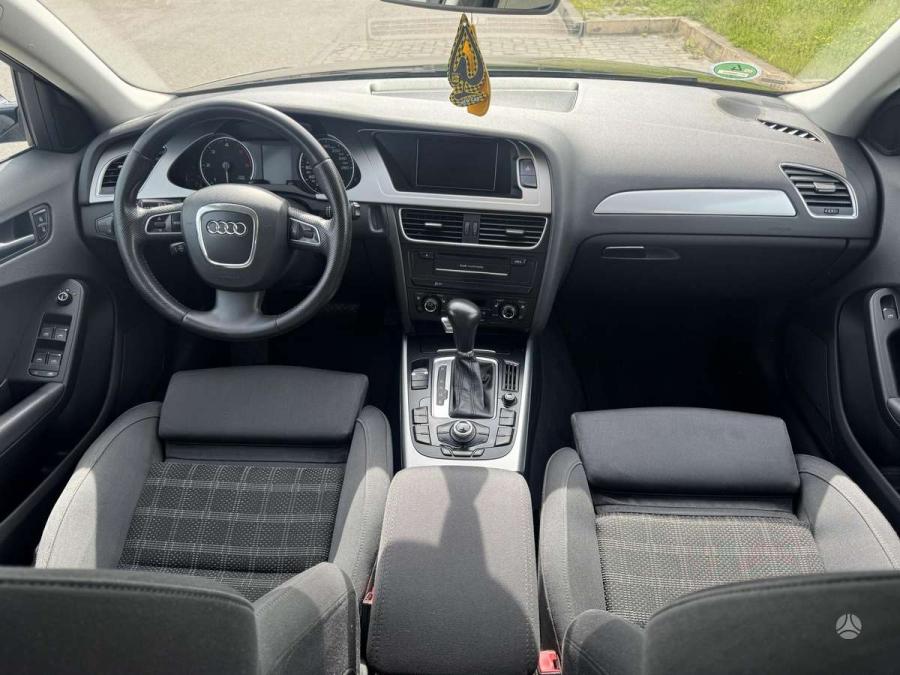Black Audi A4 2011 in Kaunas, with an engine capacity of 1.97 L and mileage of 283 thousand km for 5650 €, photo 7 on AUTOMOTO.COM.LV