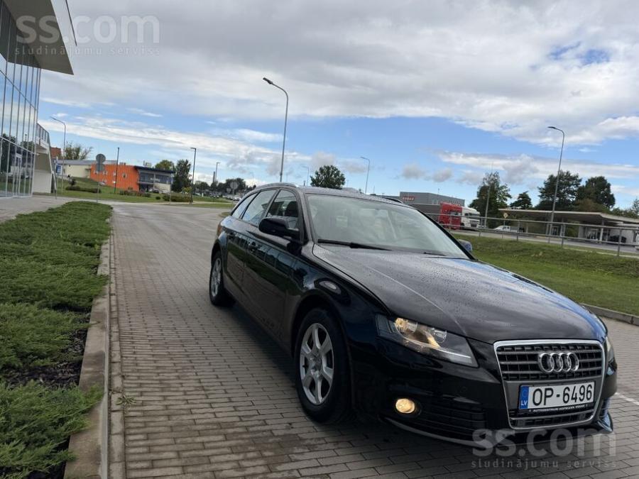 Melns Audi A4 2011 Rēzekne, ar dzinēja tilpumu 2.00 L un nobraukumu 0 tūkst. km par 6250 €, foto 5 vietnē AUTOMOTO.COM.LV