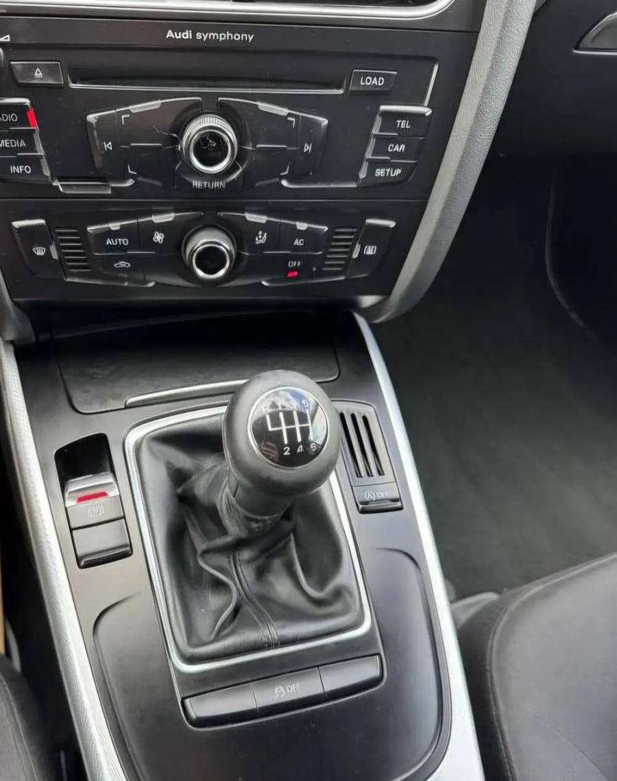 Melns Audi A4 2011 Telšiai, ar dzinēja tilpumu 2.00 L un nobraukumu 259 tūkst. km par 5690 €, foto 17 vietnē AUTOMOTO.COM.LV