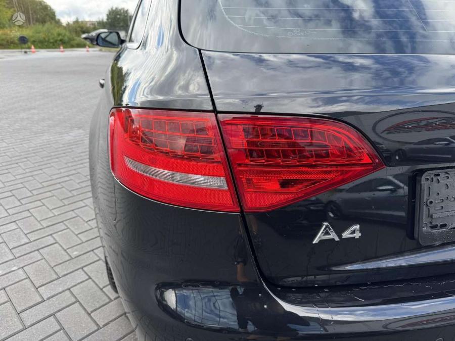 Black Audi A4 2011 in Telschi, with an engine capacity of 1.97 L and mileage of 260 thousand km for 5700 €, photo 14 on AUTOMOTO.COM.LV