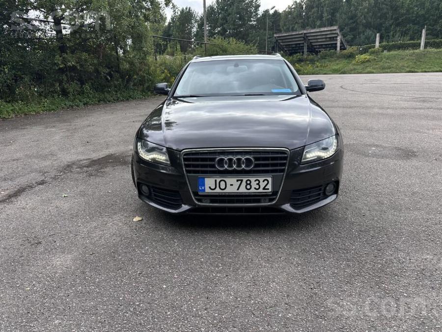 Black Audi A4 2011 in Riga, with an engine capacity of 2.00 L and mileage of 359 thousand km for 5500 €, photo 3 on AUTOMOTO.COM.LV