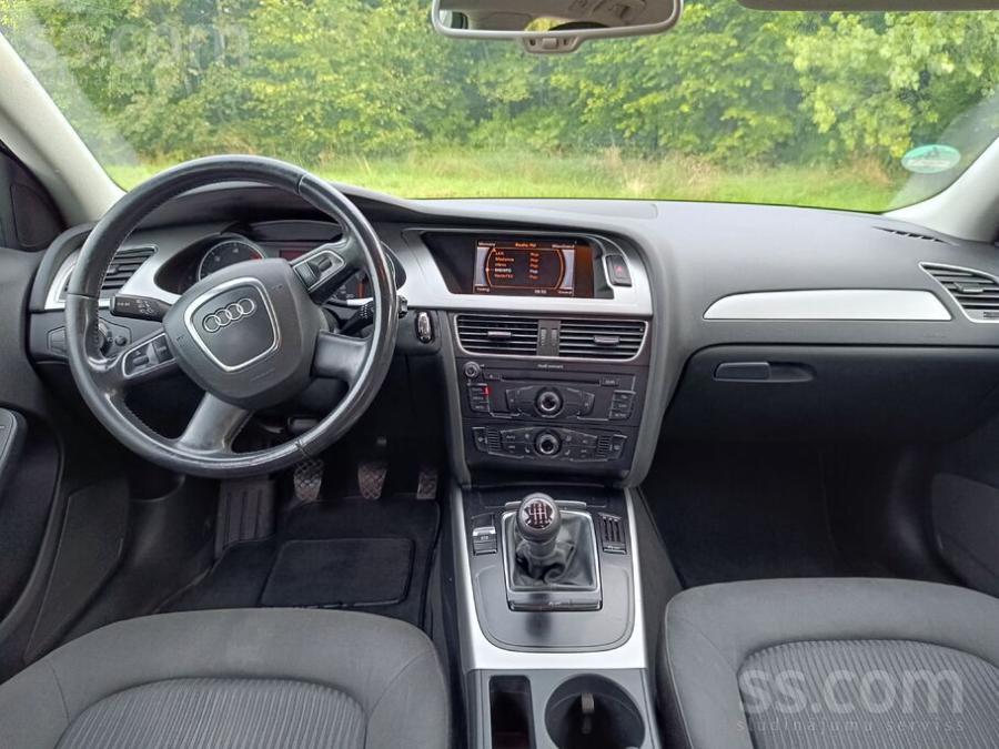 Melns Audi A4 2011 Talsi, ar dzinēja tilpumu 2.00 L un nobraukumu 357 tūkst. km par 4590 €, foto 9 vietnē AUTOMOTO.COM.LV