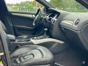 Melns Audi A4 2011 Panevēža, ar dzinēja tilpumu 1.97 L un nobraukumu 303 tūkst. km par 6500 €, foto 13 vietnē AUTOMOTO.COM.LV