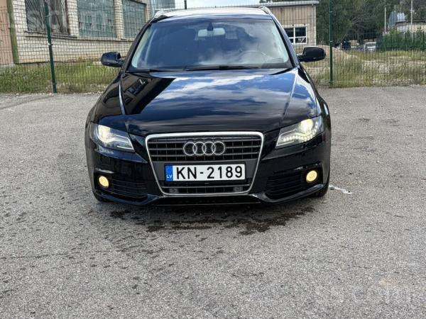 Audi A4 2011 in Talsi on AUTOMOTO.COM.LV Black Audi A4 2011 in Talsi, with an engine capacity of 2.00 L and mileage of 338 thousand km for 4900 €, photo 1 on AUTOMOTO.COM.LV