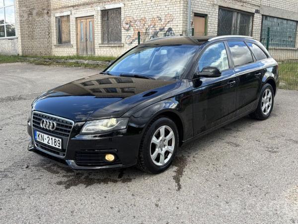 Audi A4 2011 in Talsi on AUTOMOTO.COM.LV Black Audi A4 2011 in Talsi, with an engine capacity of 2.00 L and mileage of 338 thousand km for 4900 €, photo 4 on AUTOMOTO.COM.LV