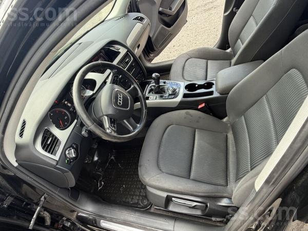 Audi A4 2011 in Talsi on AUTOMOTO.COM.LV Black Audi A4 2011 in Talsi, with an engine capacity of 2.00 L and mileage of 338 thousand km for 4900 €, photo 11 on AUTOMOTO.COM.LV