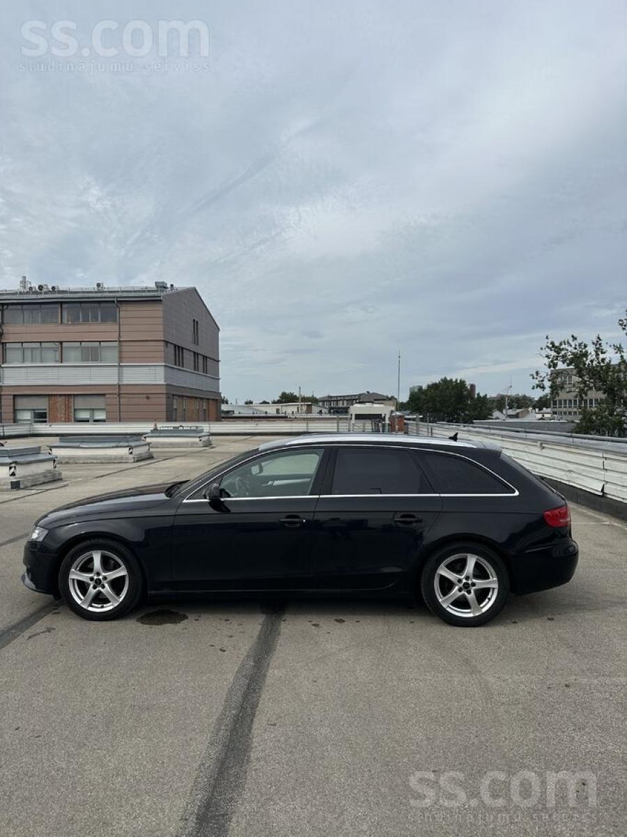 Black Audi A4 2011 in Riga, with an engine capacity of 2.00 L and mileage of 340 thousand km for 5100 €, photo 6 on AUTOMOTO.COM.LV