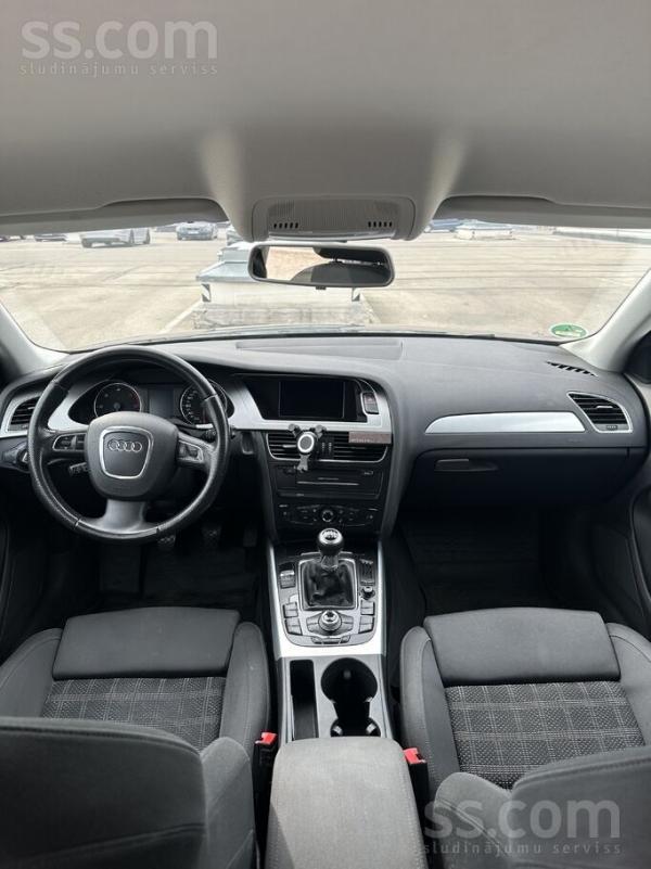 Black Audi A4 2011 in Riga, with an engine capacity of 2.00 L and mileage of 340 thousand km for 5100 €, photo 8 on AUTOMOTO.COM.LV