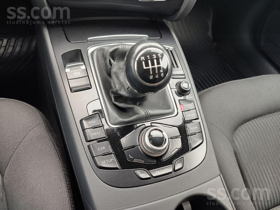 Black Audi A4 2011 in Riga, with an engine capacity of 2.00 L and mileage of 198 thousand km for 6450 €, photo 4 on AUTOMOTO.COM.LV