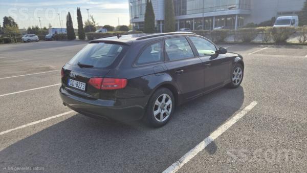 Black Audi A4 2011 in Riga, with an engine capacity of 2.00 L and mileage of 410 thousand km for 4200 €, photo 5 on AUTOMOTO.COM.LV
