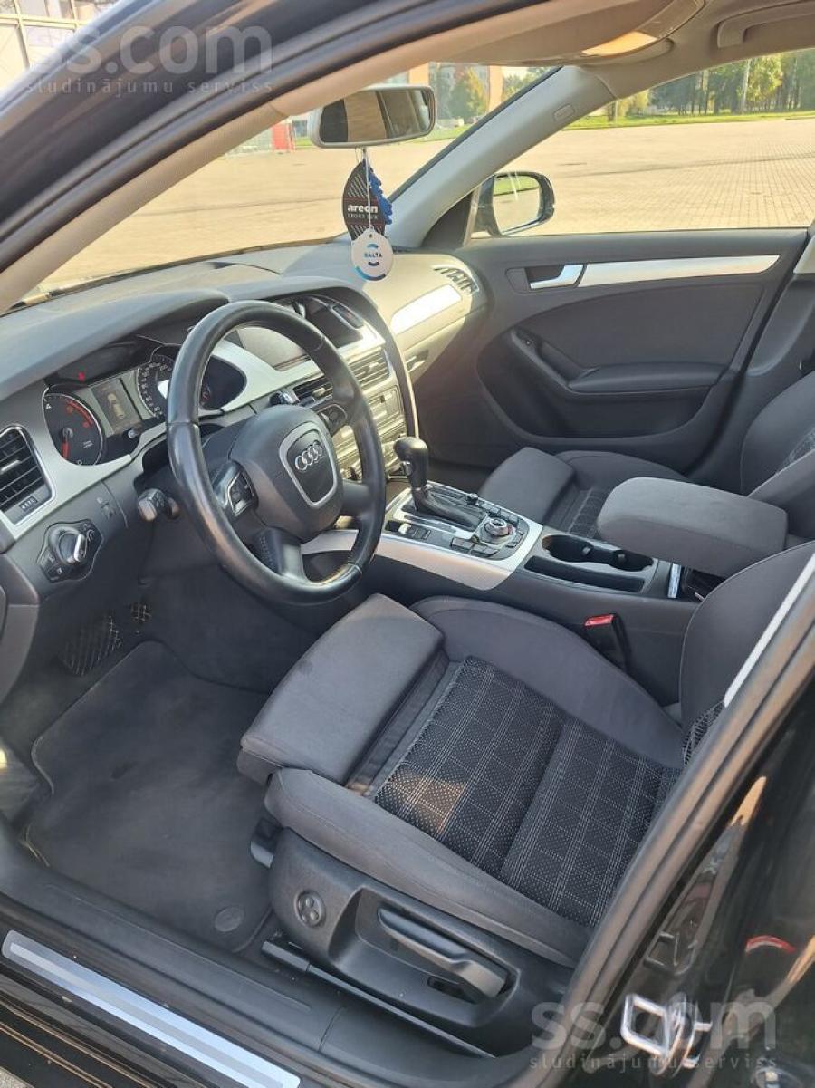 Black Audi A4 2011 in Valmiera, with an engine capacity of 2.00 L and mileage of 249 thousand km for 6300 €, photo 12 on AUTOMOTO.COM.LV