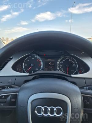 Black Audi A4 2011 in Valmiera, with an engine capacity of 2.00 L and mileage of 249 thousand km for 6300 €, photo 13 on AUTOMOTO.COM.LV