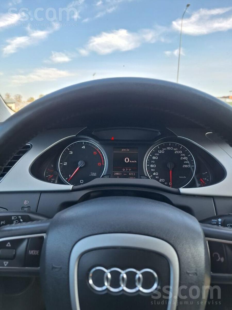 Black Audi A4 2011 in Valmiera, with an engine capacity of 2.00 L and mileage of 249 thousand km for 6300 €, photo 13 on AUTOMOTO.COM.LV