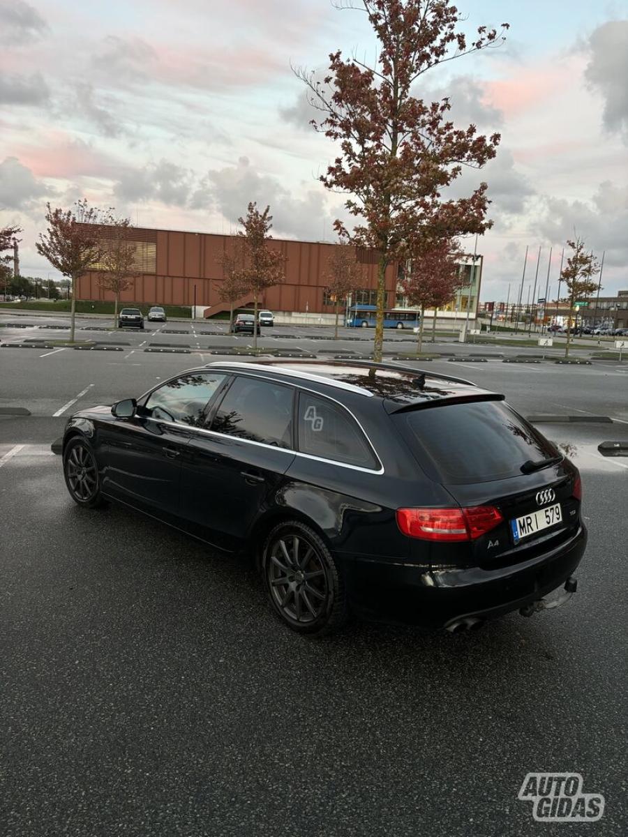 Black Audi A4 2011 in Klaipeda, with an engine capacity of 2.00 L and mileage of 355 thousand km for 5300 €, photo 5 on AUTOMOTO.COM.LV