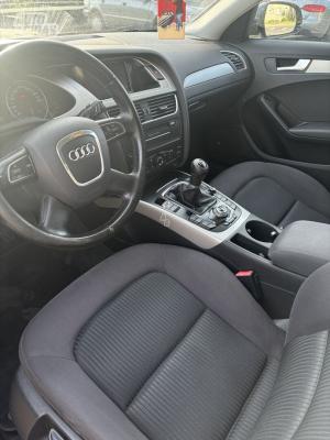 Black Audi A4 2011 in Klaipeda, with an engine capacity of 2.00 L and mileage of 355 thousand km for 5300 €, photo 12 on AUTOMOTO.COM.LV