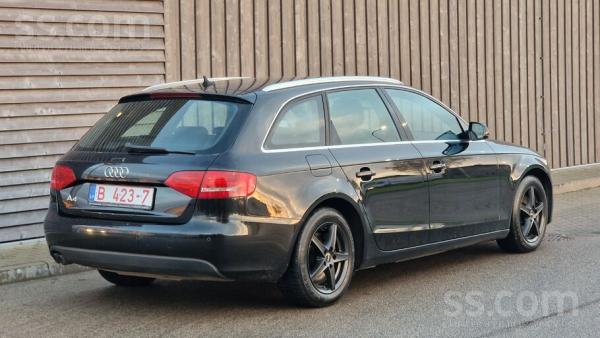 Black Audi A4 2011 in Jelgava, with an engine capacity of 2.00 L and mileage of 371 thousand km for 5950 €, photo 8 on AUTOMOTO.COM.LV