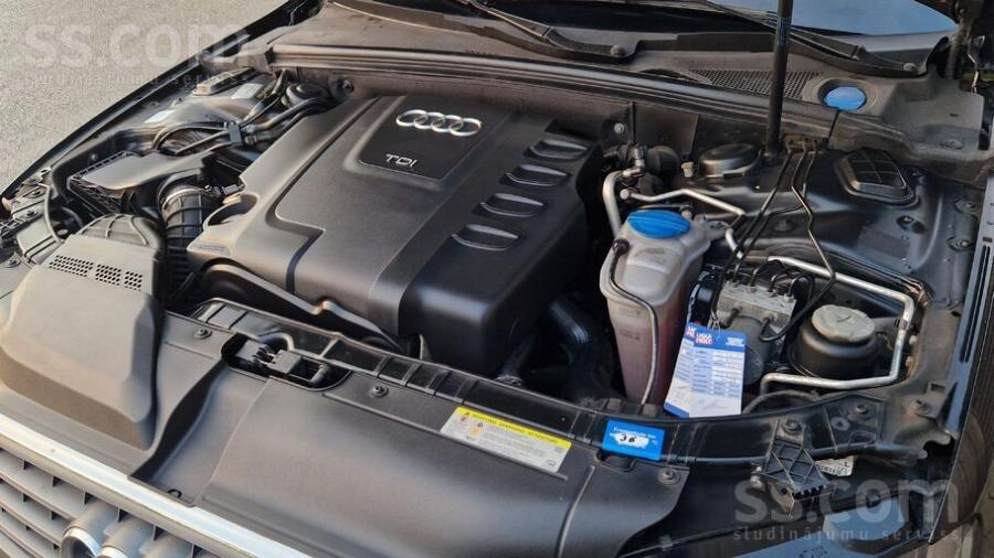 Black Audi A4 2011 in Jelgava, with an engine capacity of 2.00 L and mileage of 371 thousand km for 5950 €, photo 11 on AUTOMOTO.COM.LV