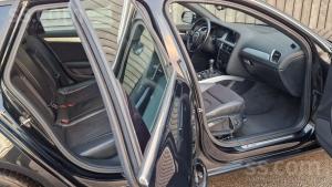 Black Audi A4 2011 in Jelgava, with an engine capacity of 2.00 L and mileage of 371 thousand km for 5950 €, photo 13 on AUTOMOTO.COM.LV