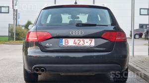 Black Audi A4 2011 in Jelgava, with an engine capacity of 2.00 L and mileage of 371 thousand km for 5950 €, photo 24 on AUTOMOTO.COM.LV