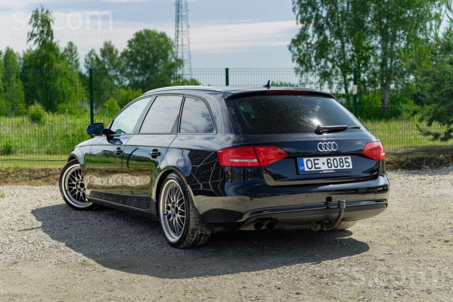 Melns Audi A4 2012 Rīga, ar dzinēja tilpumu 2.00 L un nobraukumu 0 tūkst. km par 9990 €, foto 4 vietnē AUTOMOTO.COM.LV