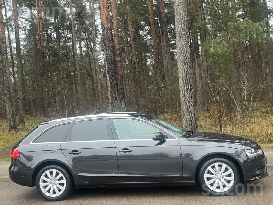 Black Audi A4 2012 in Valmiera, with an engine capacity of 2.00 L and mileage of 0 thousand km for 8300 €, photo 4 on AUTOMOTO.COM.LV