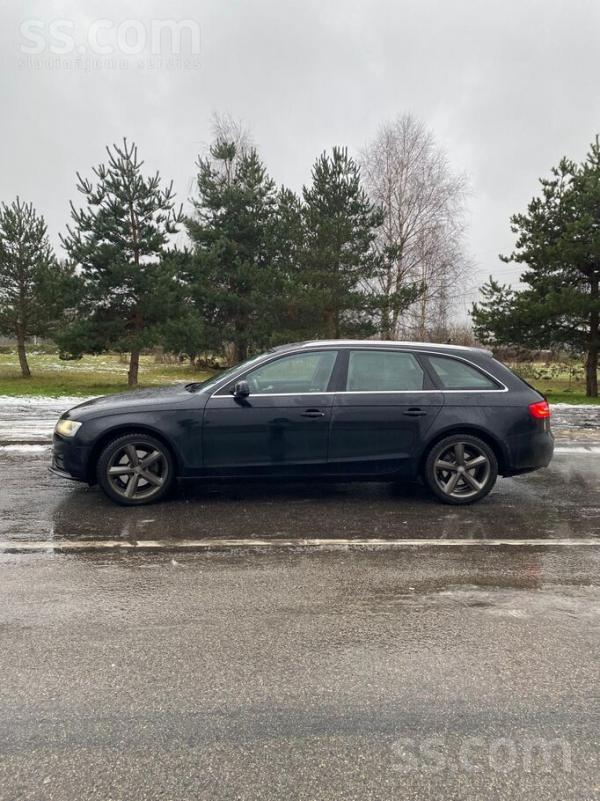 Melns Audi A4 2012 Rīga, ar dzinēja tilpumu 2.00 L un nobraukumu 281 tūkst. km par 7800 €, foto 4 vietnē AUTOMOTO.COM.LV