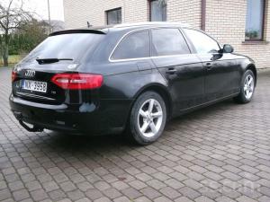 Black Audi A4 2012 in Bauska, with an engine capacity of 2.00 L and mileage of 327 thousand km for 6290 €, photo 7 on AUTOMOTO.COM.LV