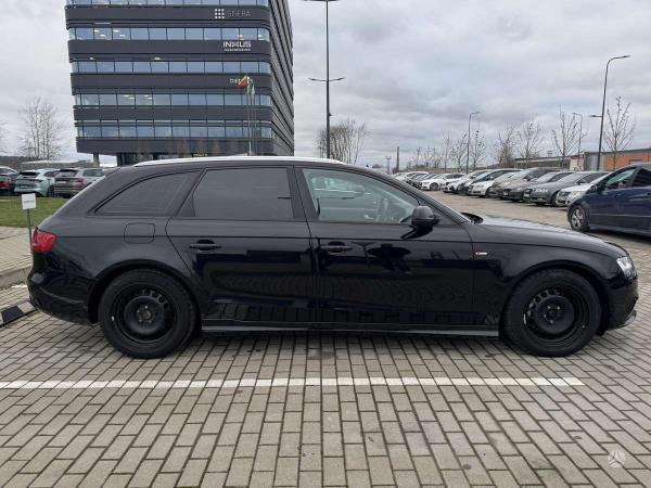 Melns Audi A4 2012 Kauņa, ar dzinēja tilpumu 1.97 L un nobraukumu 307 tūkst. km par 5800 €, foto 3 vietnē AUTOMOTO.COM.LV