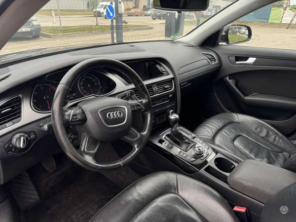 Melns Audi A4 2012 Kauņa, ar dzinēja tilpumu 1.97 L un nobraukumu 307 tūkst. km par 5800 €, foto 7 vietnē AUTOMOTO.COM.LV