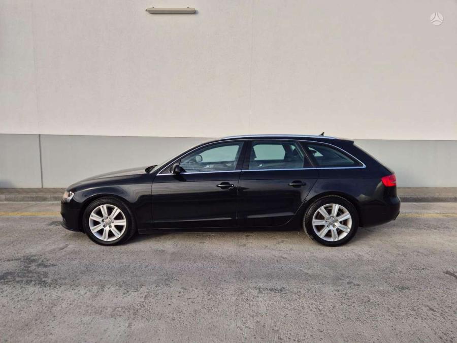 Black Audi A4 2012 in Kaunas, with an engine capacity of 1.97 L and mileage of 260 thousand km for 6999 €, photo 2 on AUTOMOTO.COM.LV