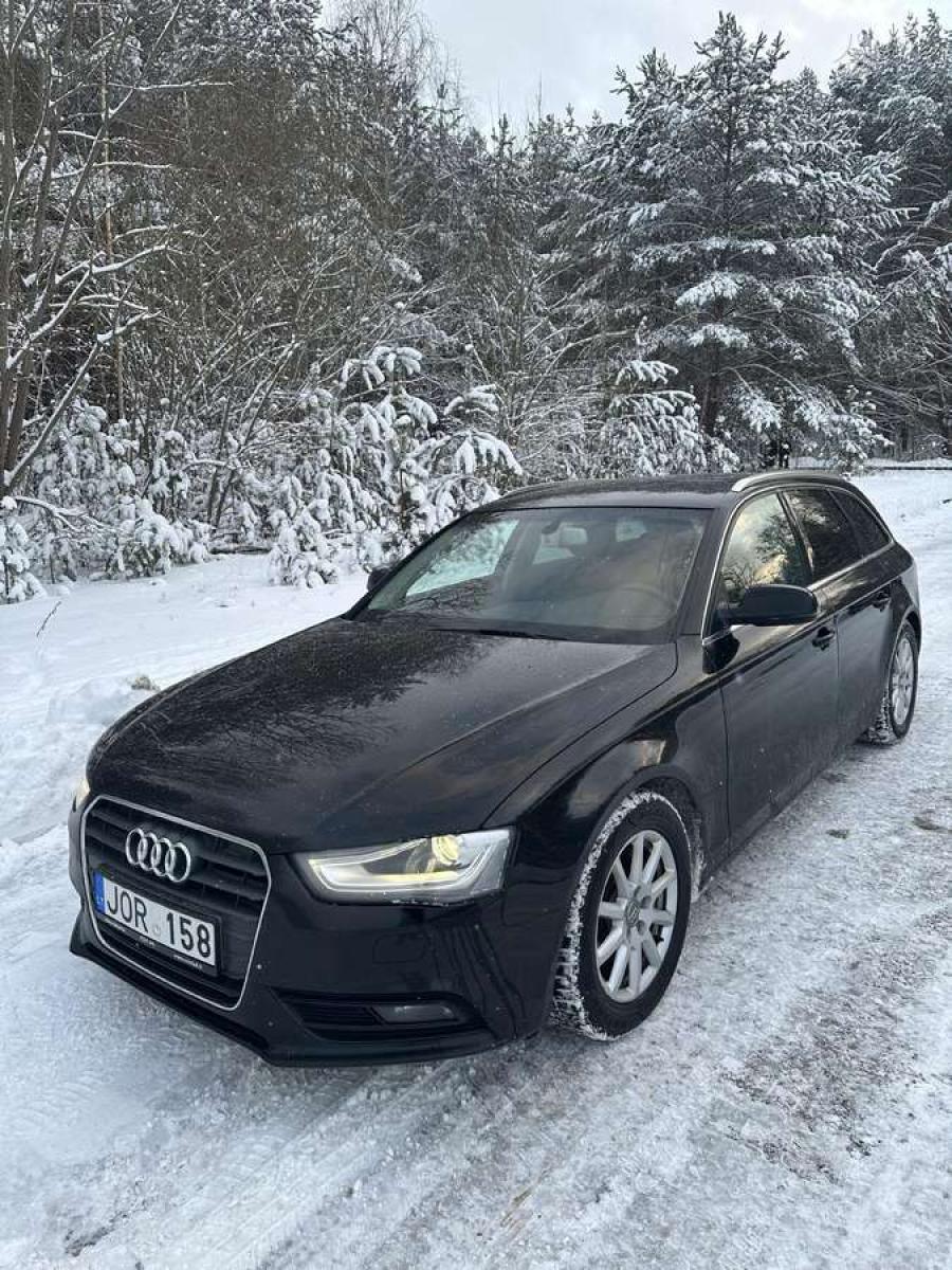 Melns Audi A4 2012 Viļņa, ar dzinēja tilpumu 1.97 L un nobraukumu 401 tūkst. km par 7200 €, foto 2 vietnē AUTOMOTO.COM.LV