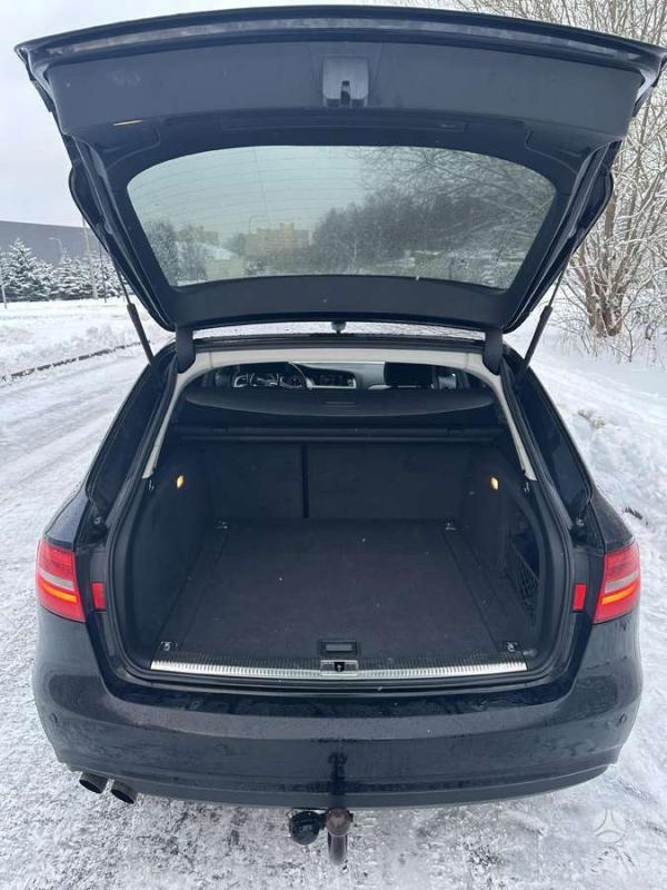Black Audi A4 2012 in Vilnius, with an engine capacity of 1.97 L and mileage of 401 thousand km for 7200 €, photo 8 on AUTOMOTO.COM.LV