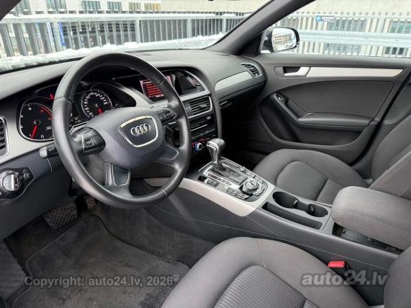 Melns Audi A4 2012 Tallina, ar dzinēja tilpumu 2.00 L un nobraukumu 237 tūkst. km par 7990 €, foto 11 vietnē AUTOMOTO.COM.LV