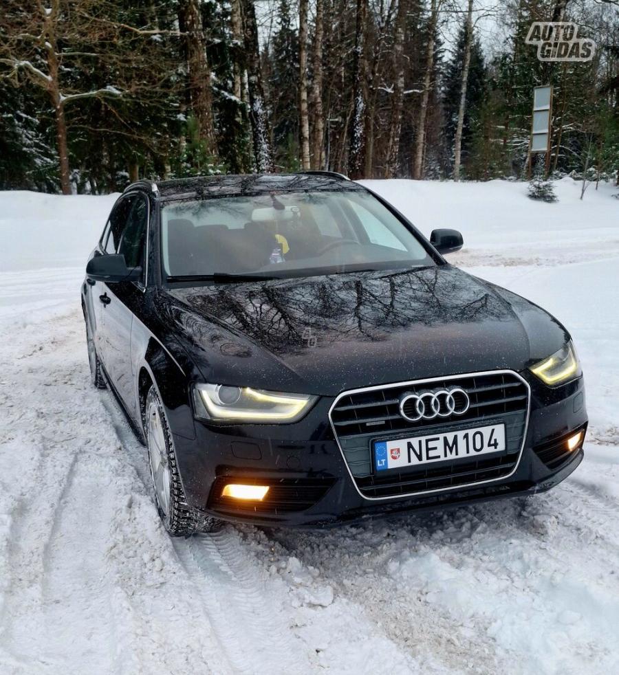 Melns Audi A4 2012 Šauļi, ar dzinēja tilpumu 2.00 L un nobraukumu 342 tūkst. km par 7200 €, foto 3 vietnē AUTOMOTO.COM.LV