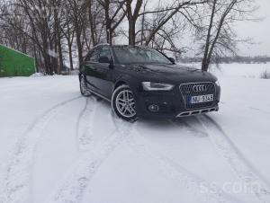 Melns Audi A4 2012 Rīga, ar dzinēja tilpumu 2.00 L un nobraukumu 310 tūkst. km par 11100 €, foto  vietnē AUTOMOTO.COM.LV