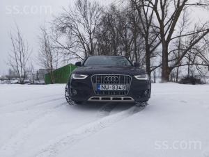 Black Audi A4 2012 in Riga, with an engine capacity of 2.00 L and mileage of 310 thousand km for 11100 €, photo 3 on AUTOMOTO.COM.LV