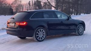 Melns Audi A4 2012 Cēsis, ar dzinēja tilpumu 2.00 L un nobraukumu 296 tūkst. km par 8500 €, foto 7 vietnē AUTOMOTO.COM.LV