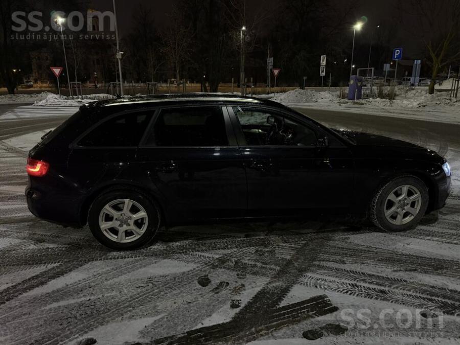 Black Audi A4 2012 in Riga, with an engine capacity of 2.00 L and mileage of 201 thousand km for 9550 €, photo 7 on AUTOMOTO.COM.LV