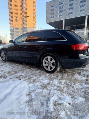 Melns Audi A4 2012 Tallina, ar dzinēja tilpumu 2.00 L un nobraukumu 311 tūkst. km par 3900 €, foto 8 vietnē AUTOMOTO.COM.LV