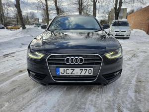 Black Audi A4 2012 in Kaunas, with an engine capacity of 1.97 L and mileage of 340 thousand km for 6700 €, photo 3 on AUTOMOTO.COM.LV