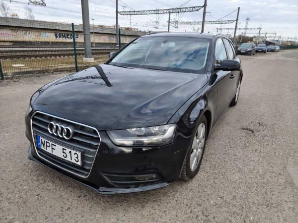 Melns Audi A4 2012 Šauļi, ar dzinēja tilpumu 3.00 L un nobraukumu 271 tūkst. km par 6100 €, foto 1 vietnē AUTOMOTO.COM.LV