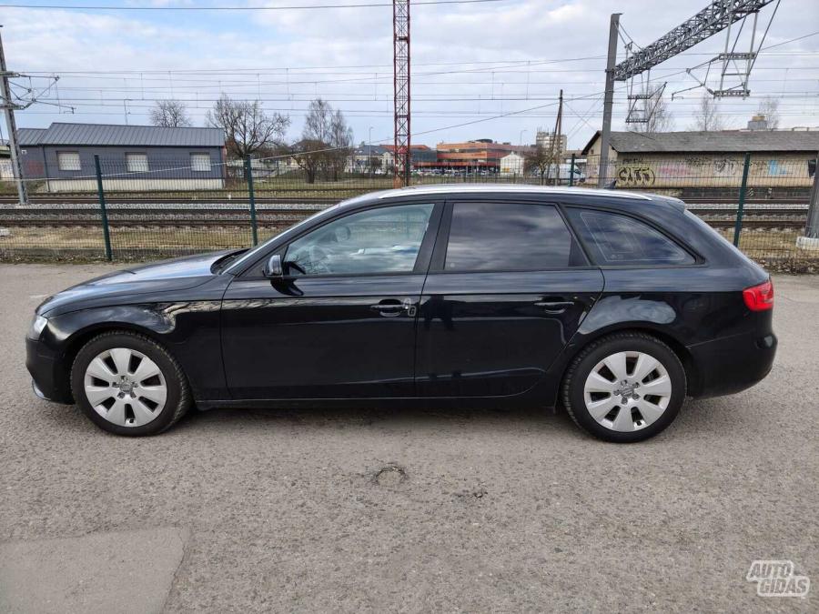 Melns Audi A4 2012 Šauļi, ar dzinēja tilpumu 3.00 L un nobraukumu 271 tūkst. km par 6100 €, foto 9 vietnē AUTOMOTO.COM.LV