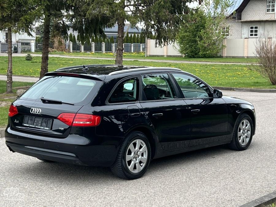 Melns Audi A4 2012 Kėdainiai, ar dzinēja tilpumu 2.00 L un nobraukumu 238 tūkst. km par 7200 €, foto 4 vietnē AUTOMOTO.COM.LV