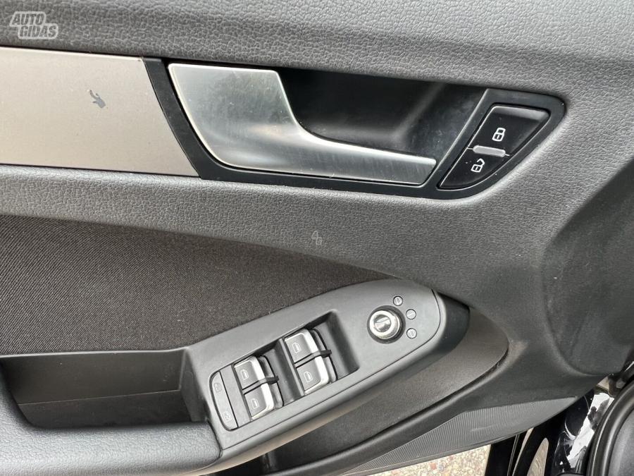 Melns Audi A4 2012 Kėdainiai, ar dzinēja tilpumu 2.00 L un nobraukumu 238 tūkst. km par 7200 €, foto 28 vietnē AUTOMOTO.COM.LV