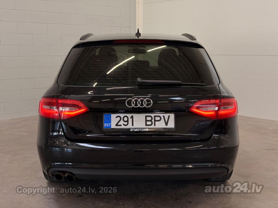 Melns Audi A4 2012 Tallina, ar dzinēja tilpumu 2.00 L un nobraukumu 303 tūkst. km par 6290 €, foto 9 vietnē AUTOMOTO.COM.LV