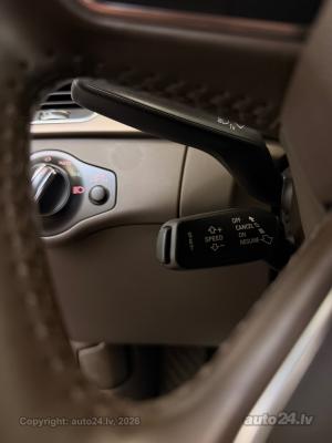 Melns Audi A4 2012 Tallina, ar dzinēja tilpumu 2.00 L un nobraukumu 303 tūkst. km par 6290 €, foto 19 vietnē AUTOMOTO.COM.LV