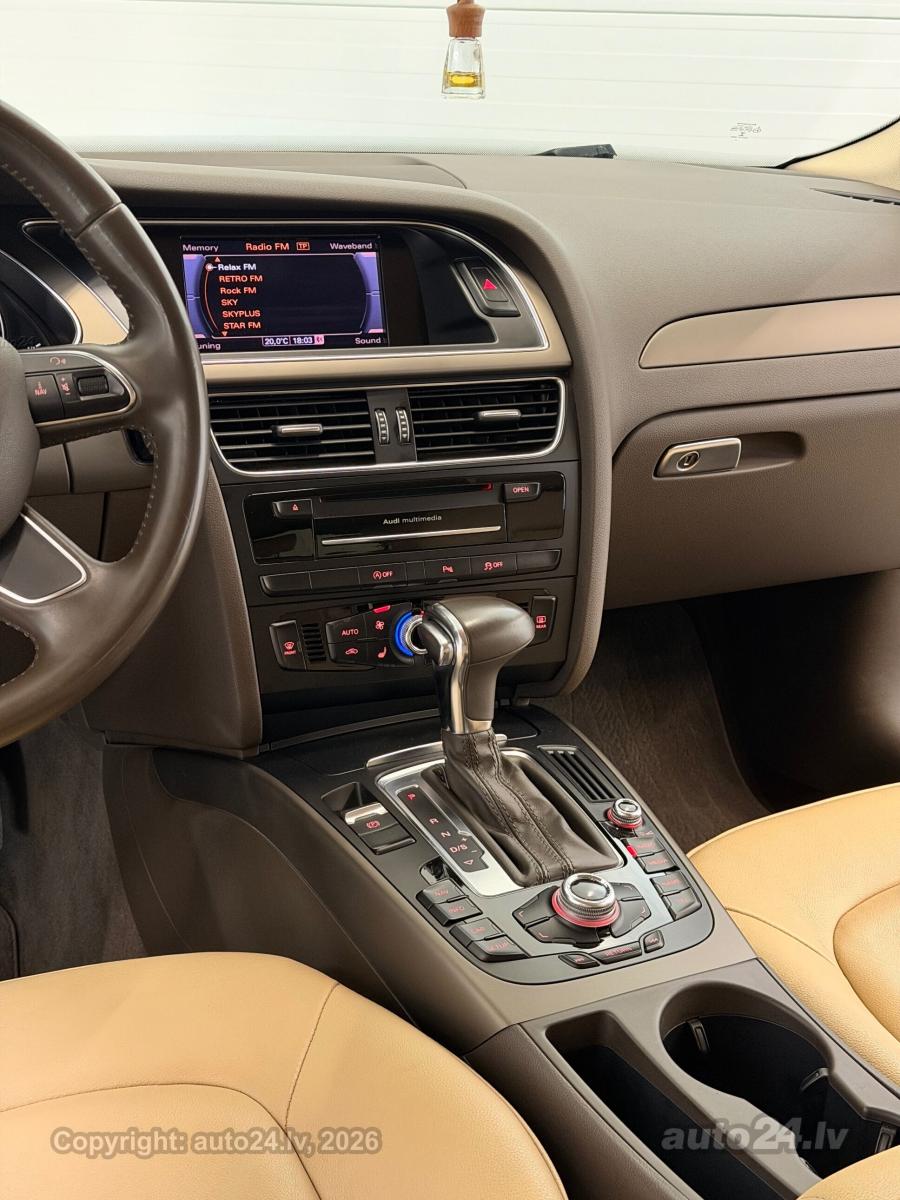 Melns Audi A4 2012 Tallina, ar dzinēja tilpumu 2.00 L un nobraukumu 303 tūkst. km par 6290 €, foto 22 vietnē AUTOMOTO.COM.LV