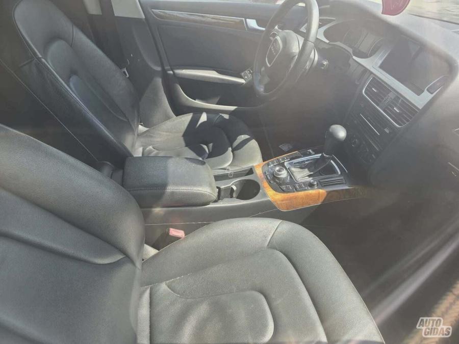 Melns Audi A4 2012 Kauņa, ar dzinēja tilpumu 2.00 L un nobraukumu 311 tūkst. km par 3150 €, foto 3 vietnē AUTOMOTO.COM.LV
