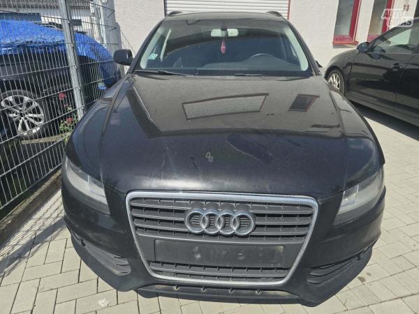 Melns Audi A4 2012 Kauņa, ar dzinēja tilpumu 2.00 L un nobraukumu 311 tūkst. km par 3150 €, foto 4 vietnē AUTOMOTO.COM.LV